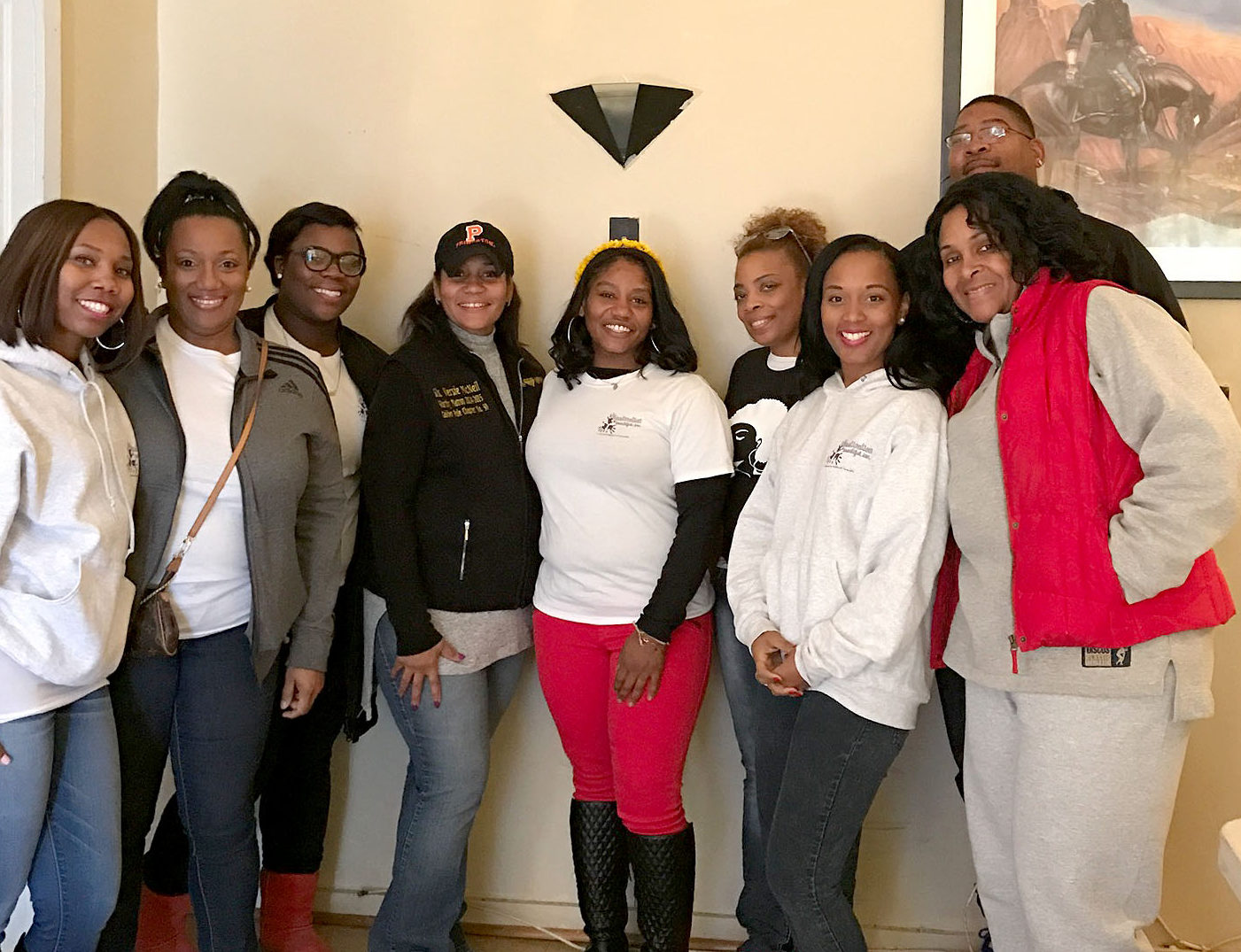 Renna Media | Destination Beautiful Volunteers at Golden Rule Food Pantry