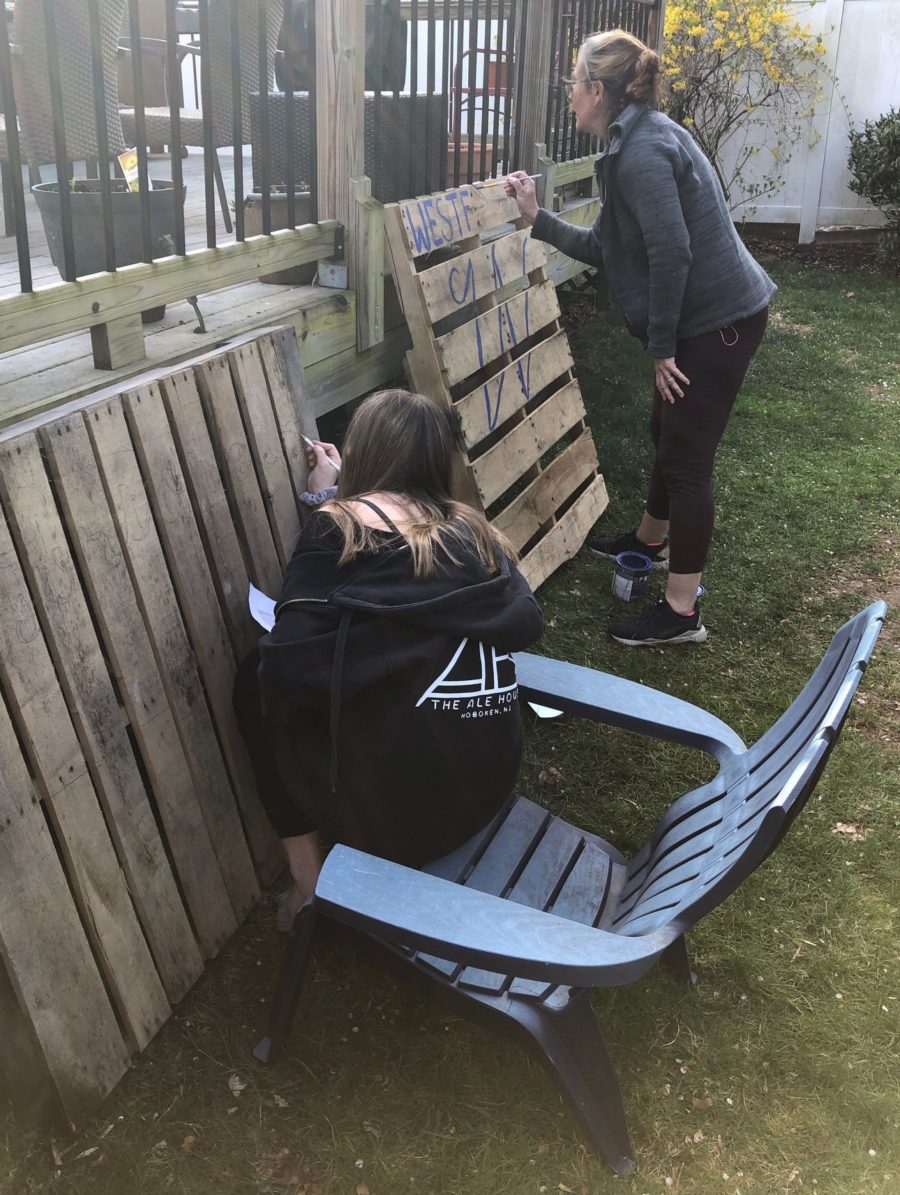 Renna Media | Joe Mindak Paints Pallets to Support Westfield United Fund
