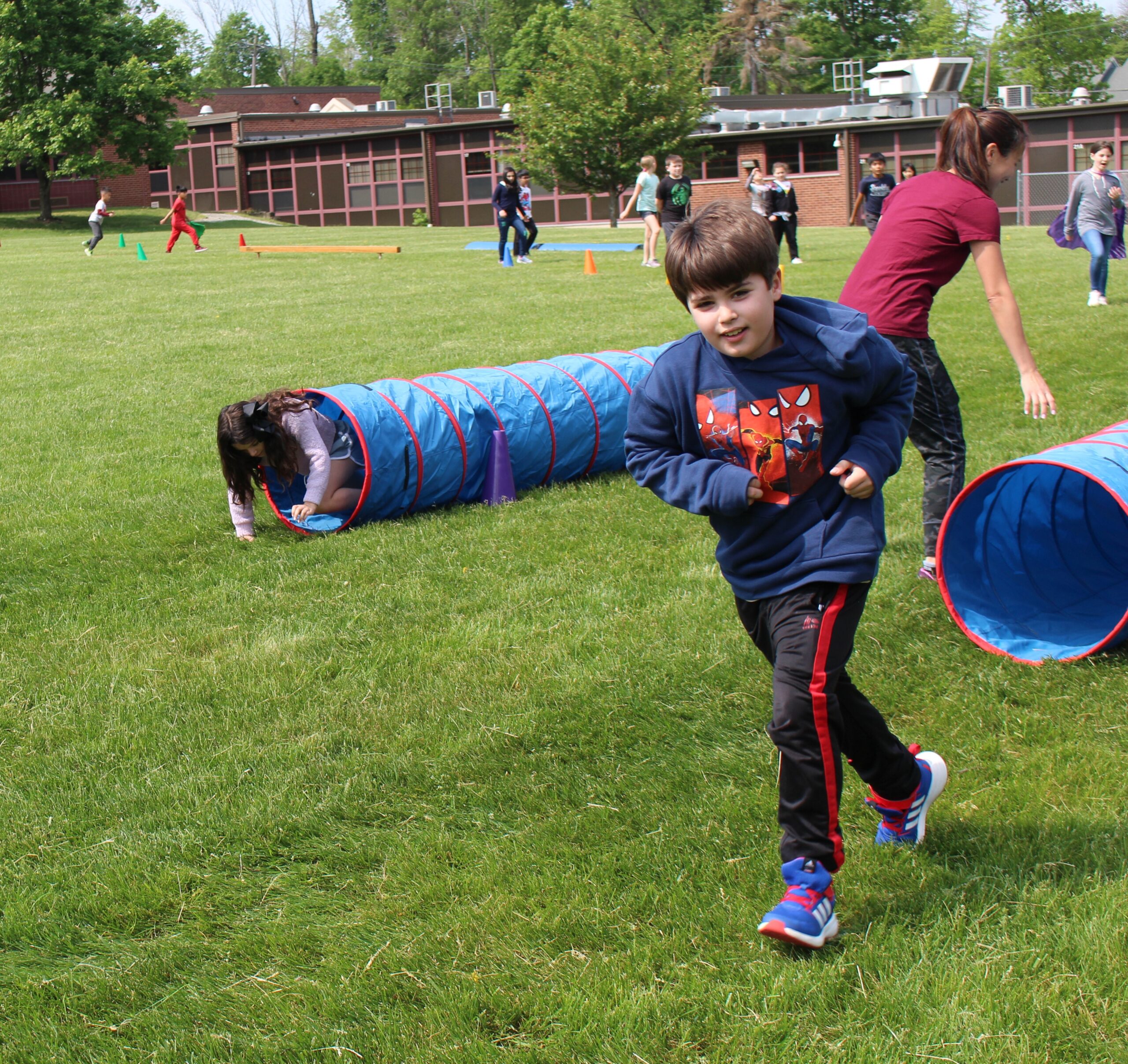Renna Media | Woodland School holds Super Hero Fun Run