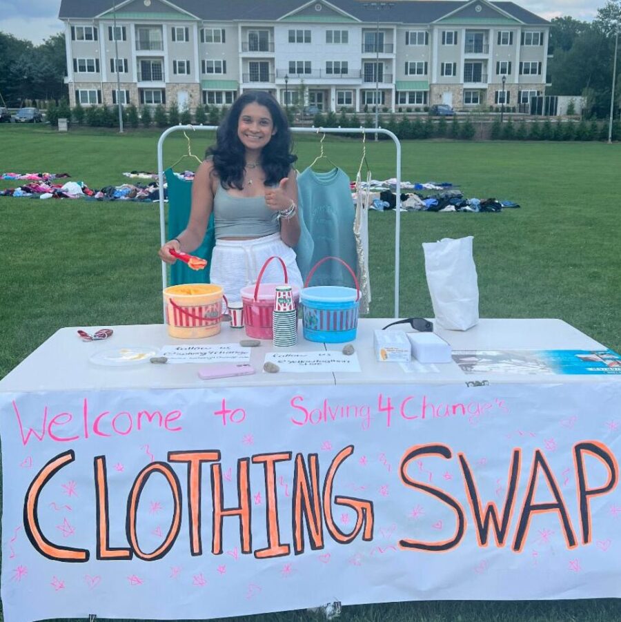Renna Media | Solving 4 Change holds First Clothing Swap